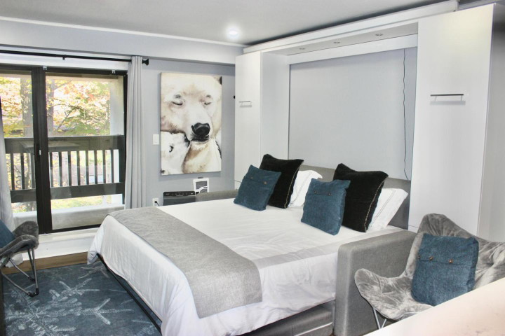 Luxury Condo With Garage Parking And Pool - Killington, VT