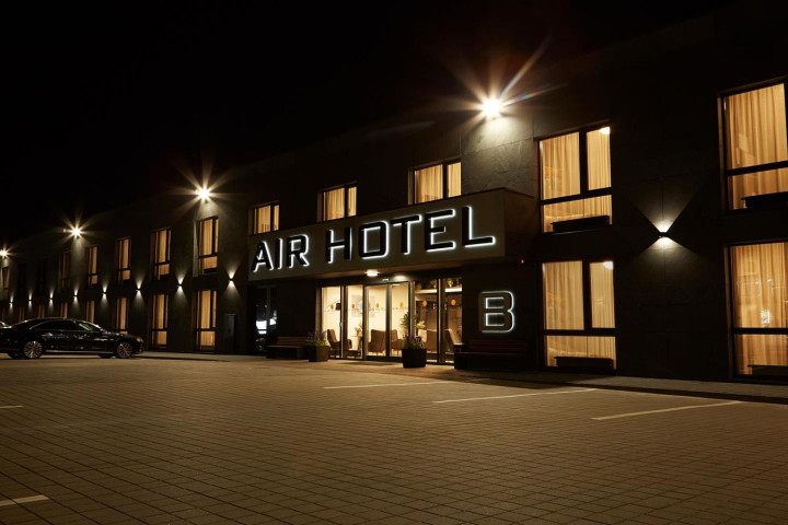 Air Hotel - Kowno