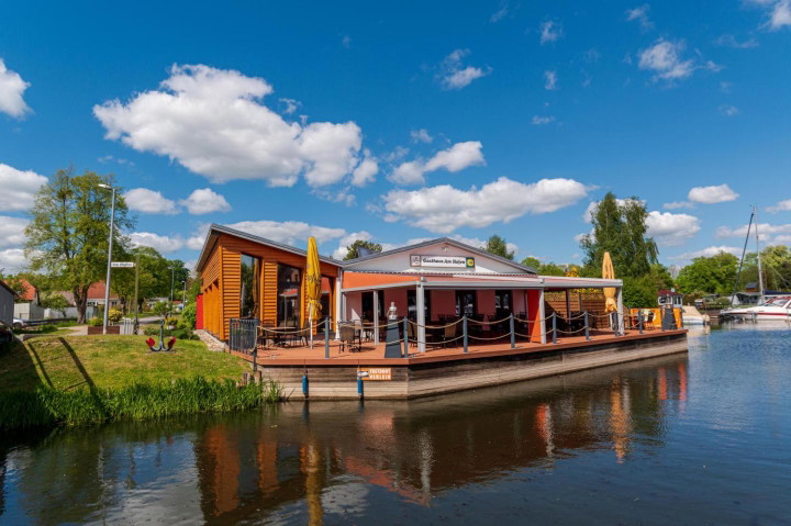 Gasthaus & Herberge Am Hafen Neukalen - Mer Baltique