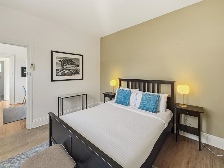 Charming 1 Bedroom, Park Adjacent. City 5 Minutes - North Sydney