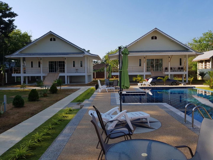 Poolside Bungalows - Khao Lak