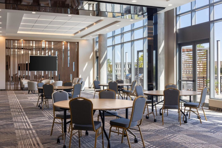 Staybridge Suites Montreal Airport - St-laurent By Ihg - Dorval