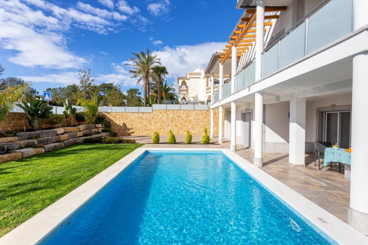 Luxury Vau Beach Villa With Private Heated Pool - Portimão