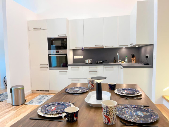 Newly Renovated Boutique Apartment - Wien