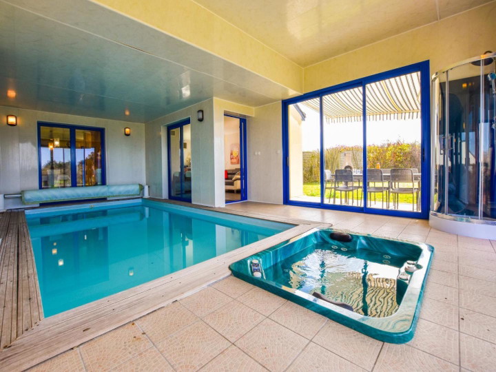 Seaside Villa With Pool In Moëlan - Moëlan-sur-Mer