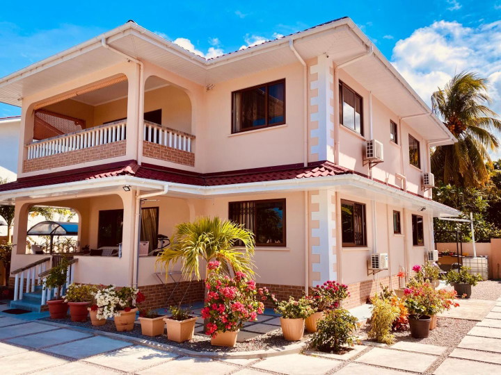 Erica's Self Catering Apartment - Mahe, Seychelles
