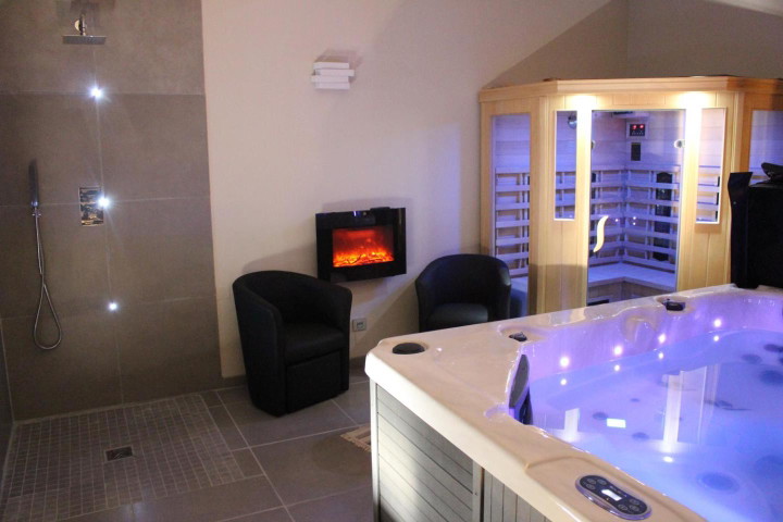 Maison Avec Piscine, Jacuzzi Et Sauna Privatifs - Mas De Nebbas - Fuveau