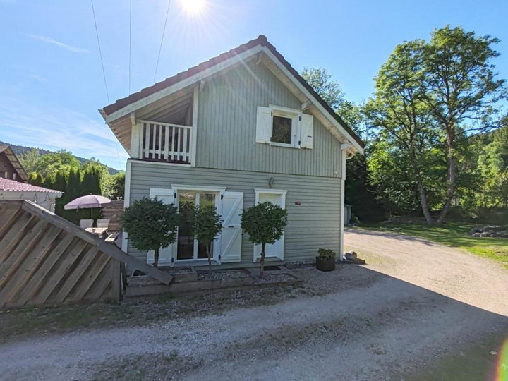 Le Chalet Du Bout Du Lac - Liézey