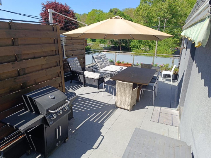 Liège 4420 Rue Jean Jaurès 45 Grande Maison Joyeuse Avec Terrasse 30m2 Pour 8 Personnes Maximum - Sprimont