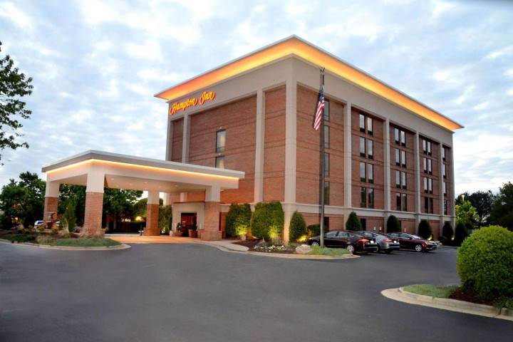 Hampton Inn Raleigh Capital Blvd North - Raleigh