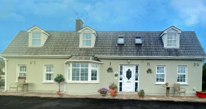 Beechwood House Accommodation - Cork (Ireland)