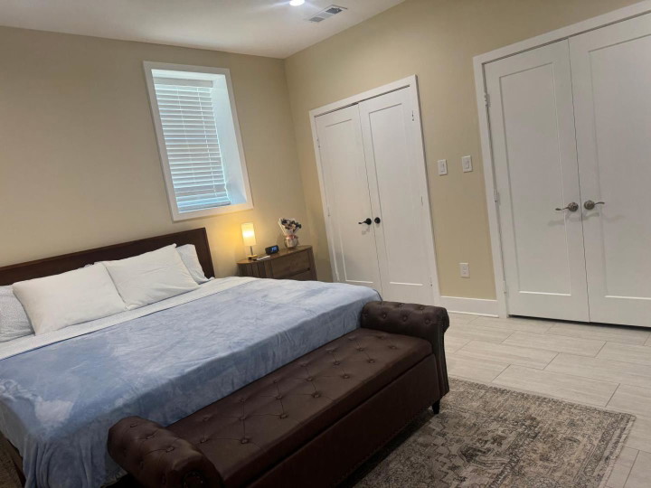 Gated Boutique Style Lodge - Dallas, TX