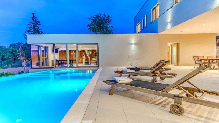 Villa Fire A Luxury Villa In Imotski, Wellness Oasis - Imotski
