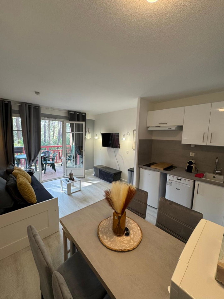 Appartement Spacieux Rénové Et Piscine Chauffée 1chambre 4 Personnes - Lacanau - Piscine - Vue Sur Le Golf - Lacanau