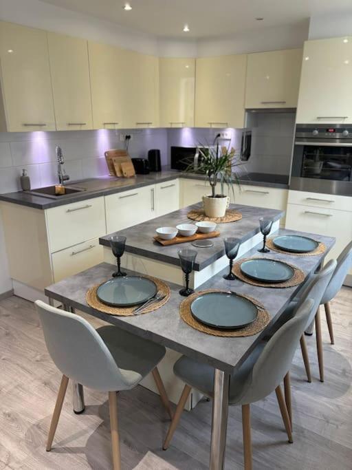 Your Apartment At Riviera Bliss - Golfe-Juan
