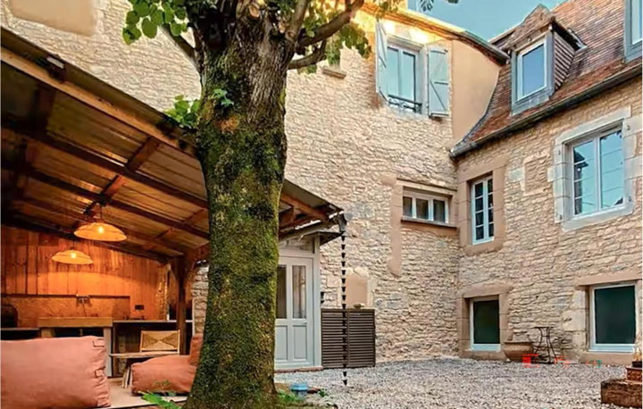 Beautiful Home In Martel With Wifi - Martel