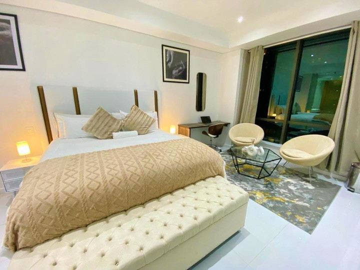 Luxury & Premium Suites Sandton City Two - Sandton
