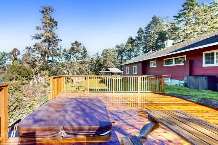 Mendocino Lodge With Hot Tub And Fireplace - Mendocino, CA