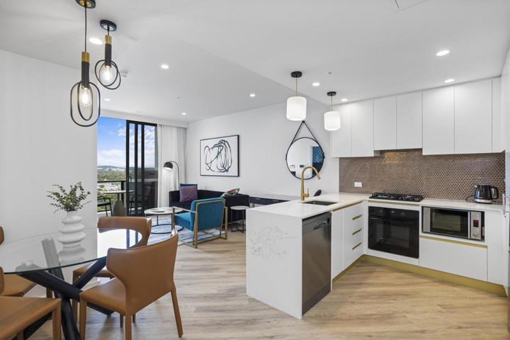 Southport Lux Top Floor Apartment -