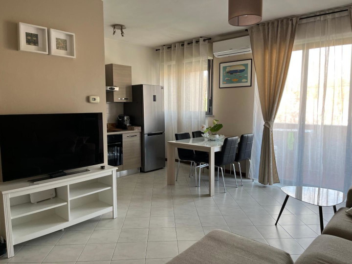 Lovely Apartment - Parme