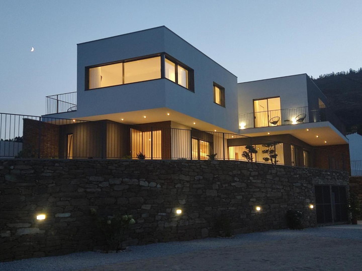 Douro - Quinta Das Manas - Baião - Baião