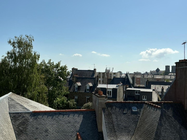 T2 Dans Le Quartier Saint-michel De Saint Brieuc Vue Sur Les Toits - Langueux