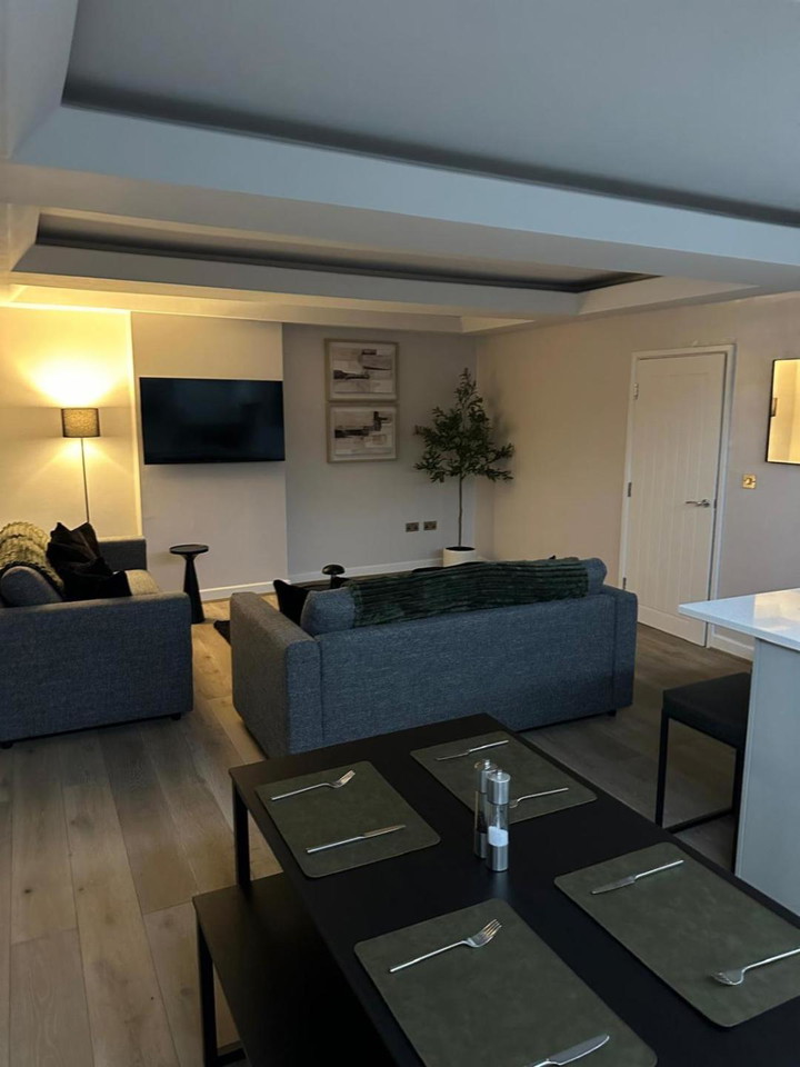 Riverview Apartment 2 - Matlock