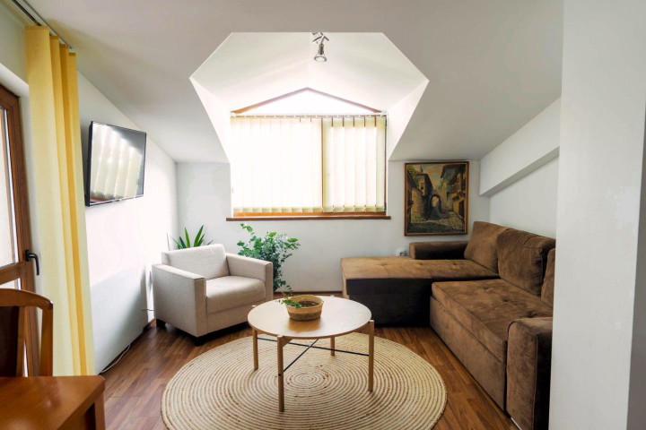 Large 2-bedroom Apt Near Ski Road, 5 Min To Gondola & Bar Street - Bulgaria
