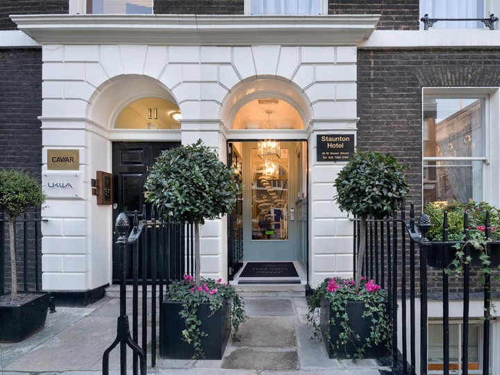 Staunton Hotel - Central London