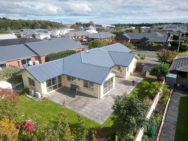 Quiet In The Court - Invercargill