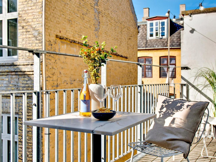 Leaves 1 - Charming Ap For 8 Persons In Central Copenhagen - Copenhaguen