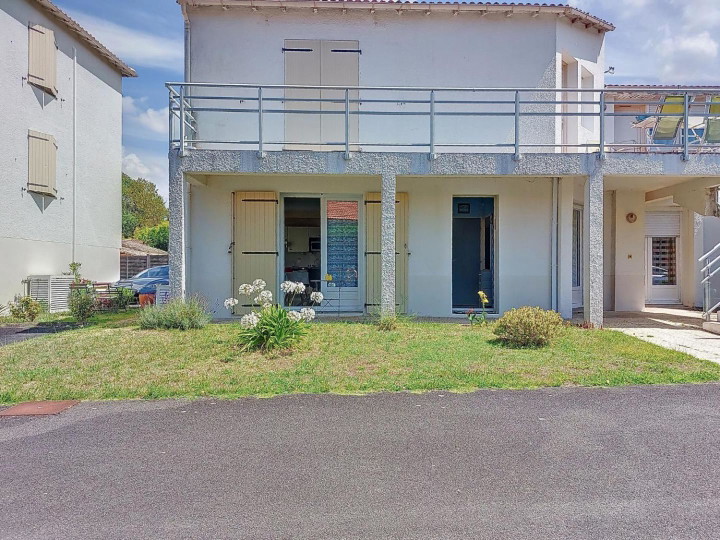 Apartment Les Jardins De L'eden By Interhome - Royan