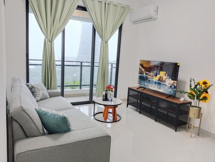 Holiday Home At Forest City With Tv Box & 3 Bedrooms 1 Bathroom 4-6pax 1618 - Kukup