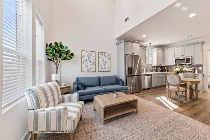 Cypress House*cozy, Chic, And Yours To Book Now! - Louisiana