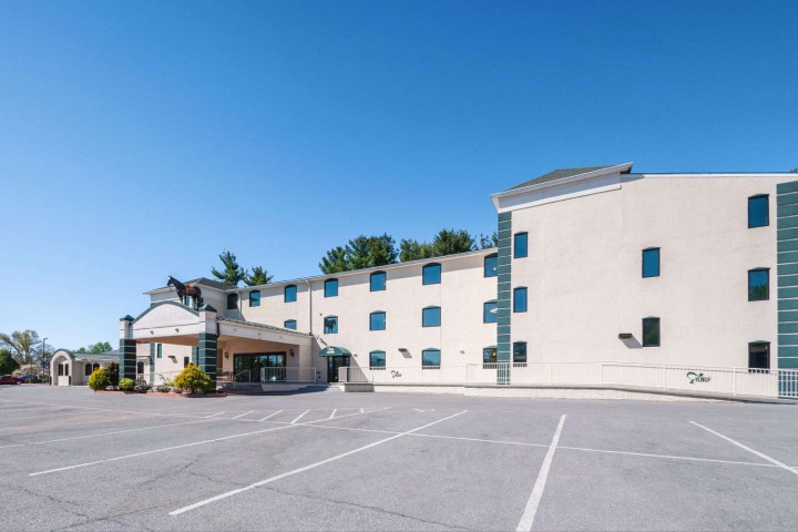 Rodeway Inn & Suites Charles Town - Shepherdstown, WV