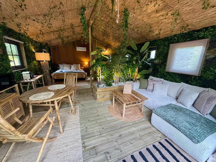 Jungle Lodge - Chantilly