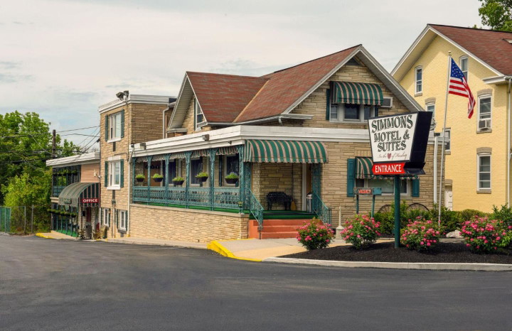 Simmons Motel And Suites - Hershey, PA