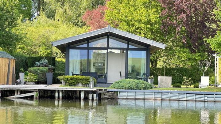 La Perle Verte, Chalet En Bord D'étang - Somme