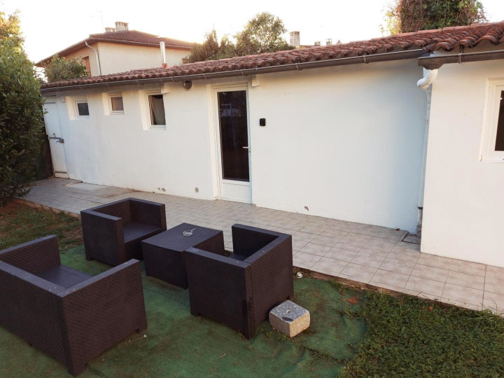 Studio Au Calme Jardin Parking Privé Climatiseur - Castres