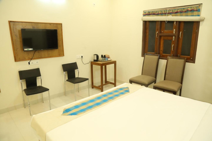 Aamantran At Fort Maheshwar - Maheshwar