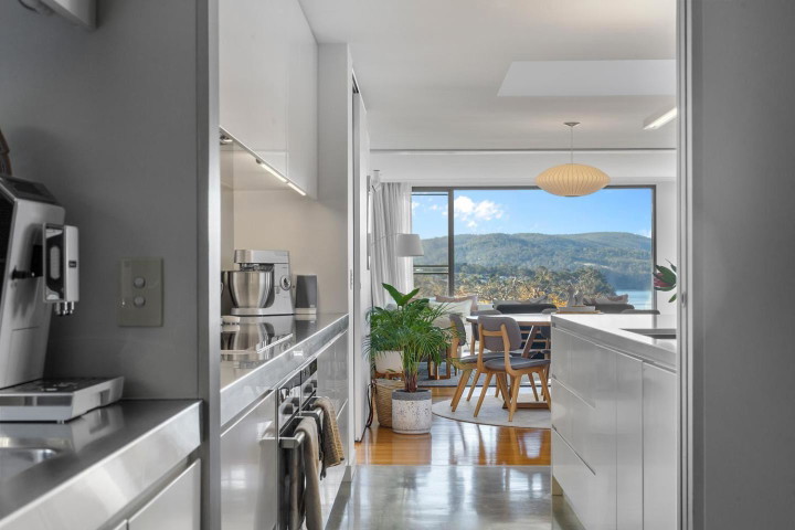 Suncoast Summer House - Stunning River Derwent Vista - Hobart