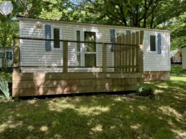 Mobil Home Cosy Avec Terrasse, 2 Chambres à Lamontjoie - Lot-et-Garonne