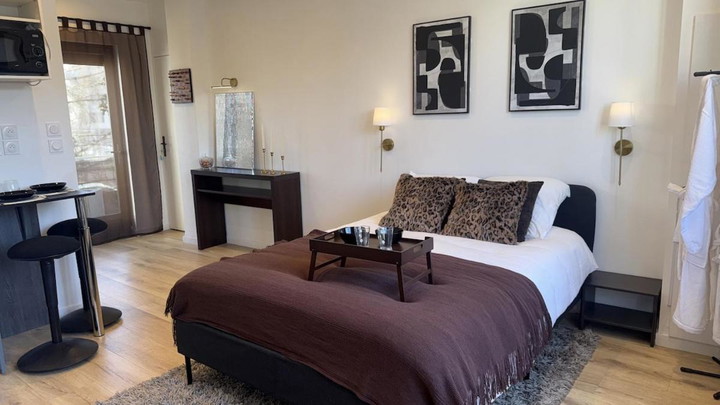 Comfortable Apartment 15 Minutes From Lyon - Sathonay-Camp