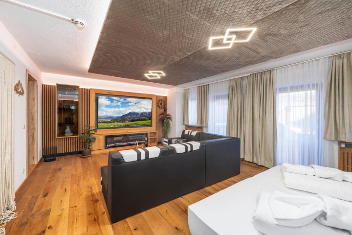 Luxus Suite Mit Whirlpool Im Hotel Rupertihof - Ainring