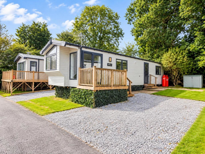 The Cosy Castleton At Noble Court Holiday Park - Wales
