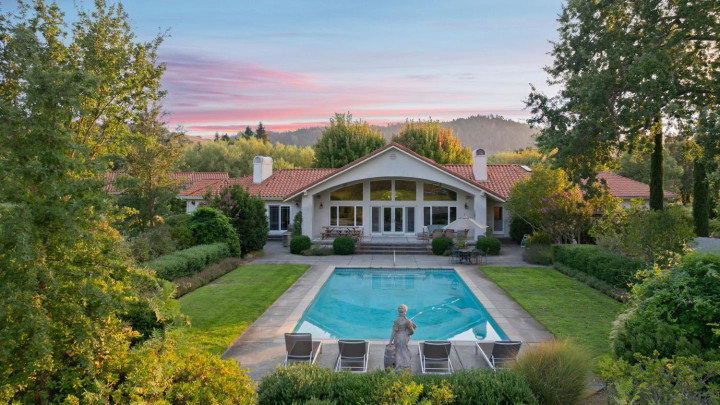 Lawndale Manor By Avantstay - Santa Rosa, CA