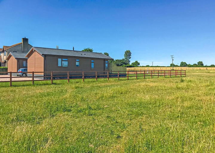 Larkrise Farm Lodges - Dorset