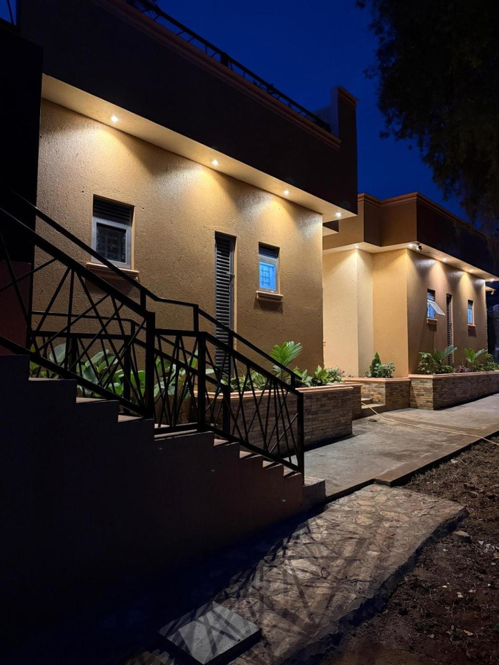Makindye Orange House - Kampala