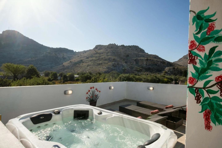 Stergios Top View Residence With Jacuzzi - Rhodes