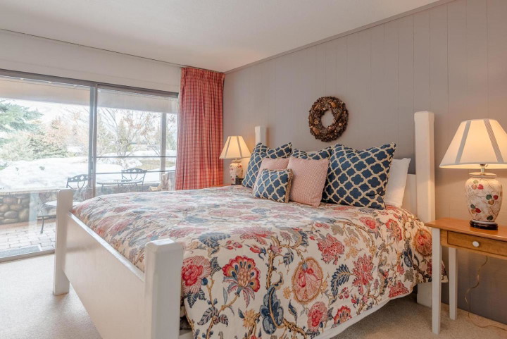 Snowcreek Condo 1516 - Sun Valley, ID